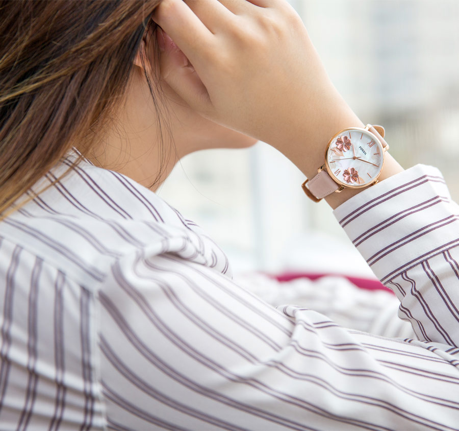 【FOSSIL】 公司貨 Jacqueline 花漾魅力時尚皮革腕錶/粉(ES4671) - PChome 24h購物